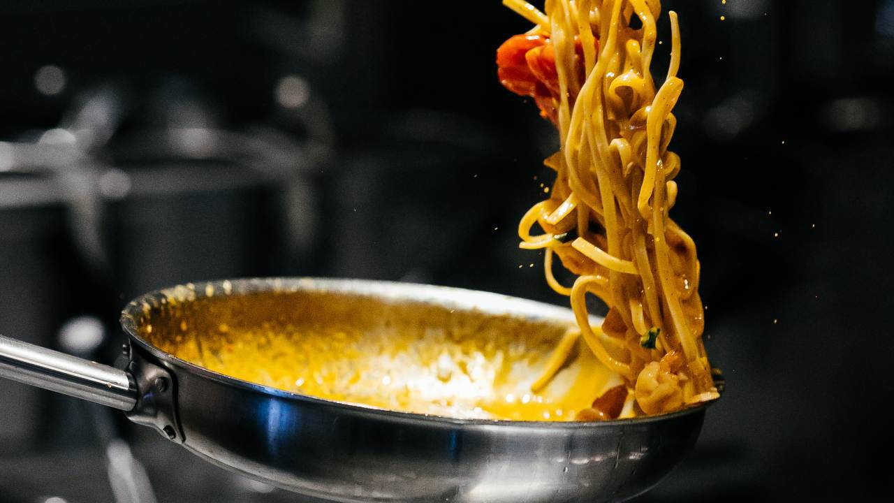 Mangiare pasta tutti i giorni! Cosa succede al nostro corpo