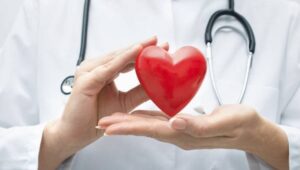 Prevenzione delle malattie del cuore nelle donne - Microbiologia Italia