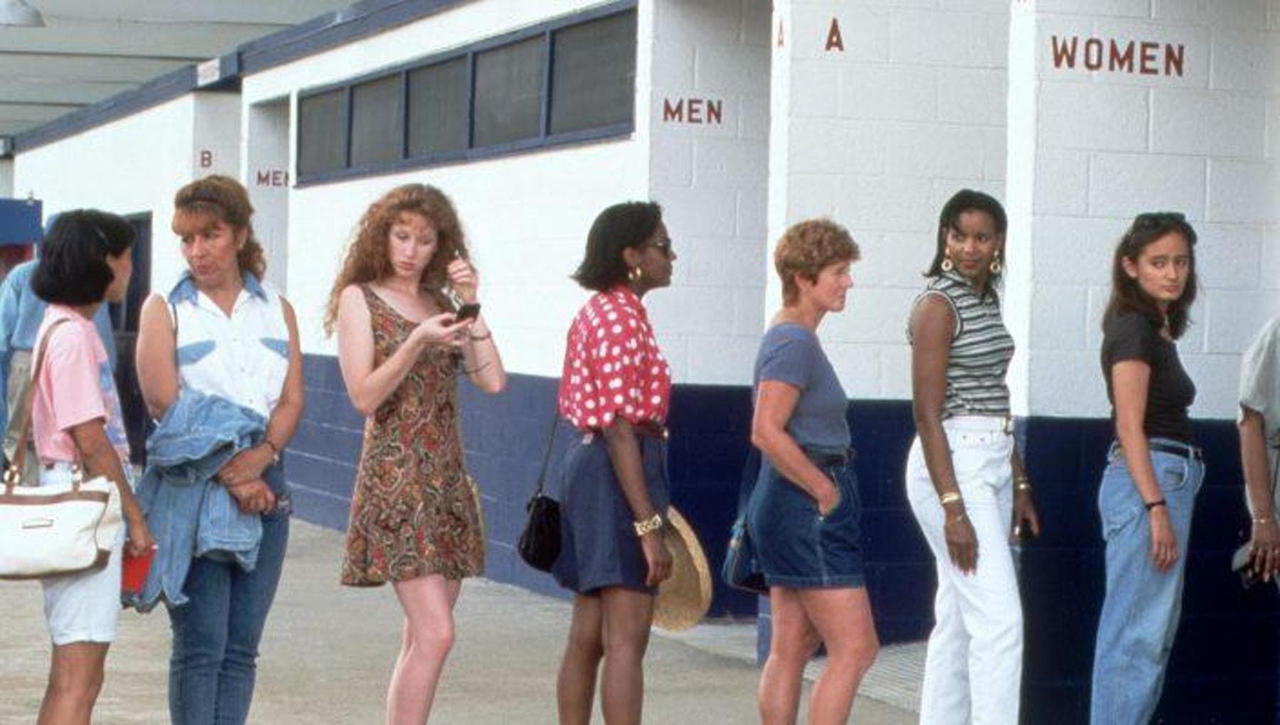 Perché le donne sono più stitiche degli uomini: cause e fattori